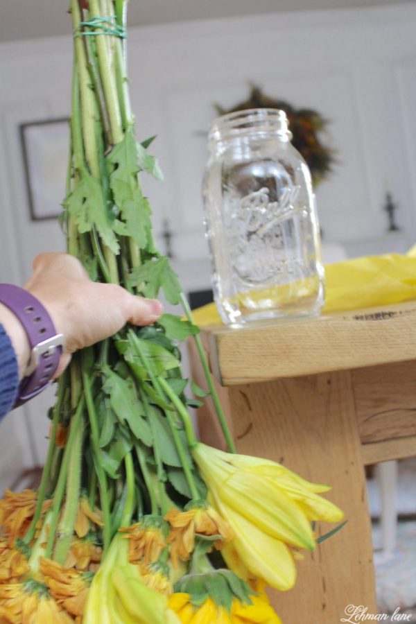 DIY Simple Flower Arrangement Tips (3 Flower Displays in 15 Minutes ...