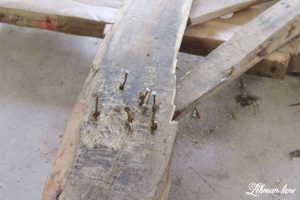 The Best Way for How to Take Apart a Pallet in 6 Easy Steps - Lehman Lane