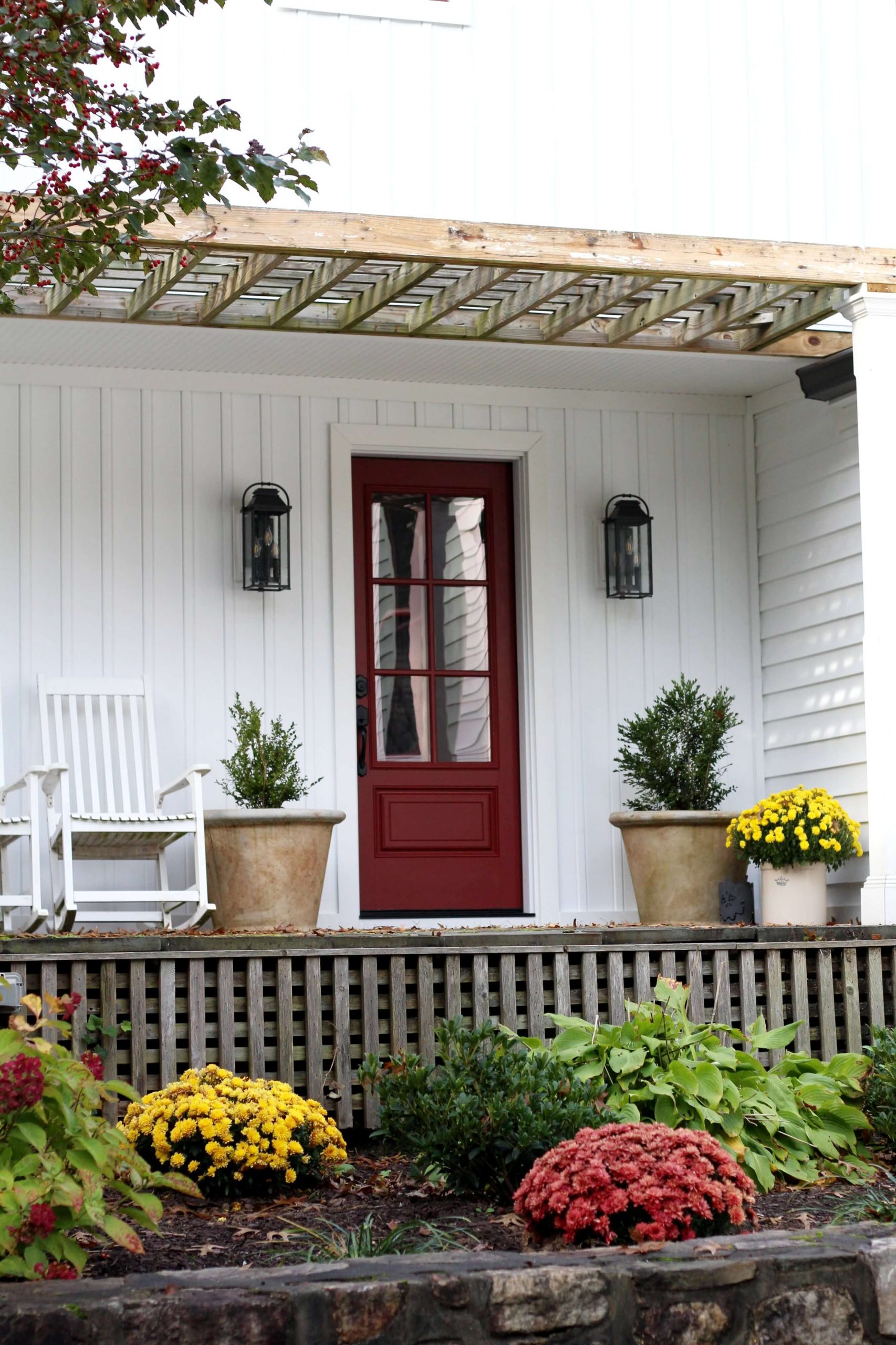 Ultimate Red Farmhouse Front Door with Windows & Planters (Easy Curb ...